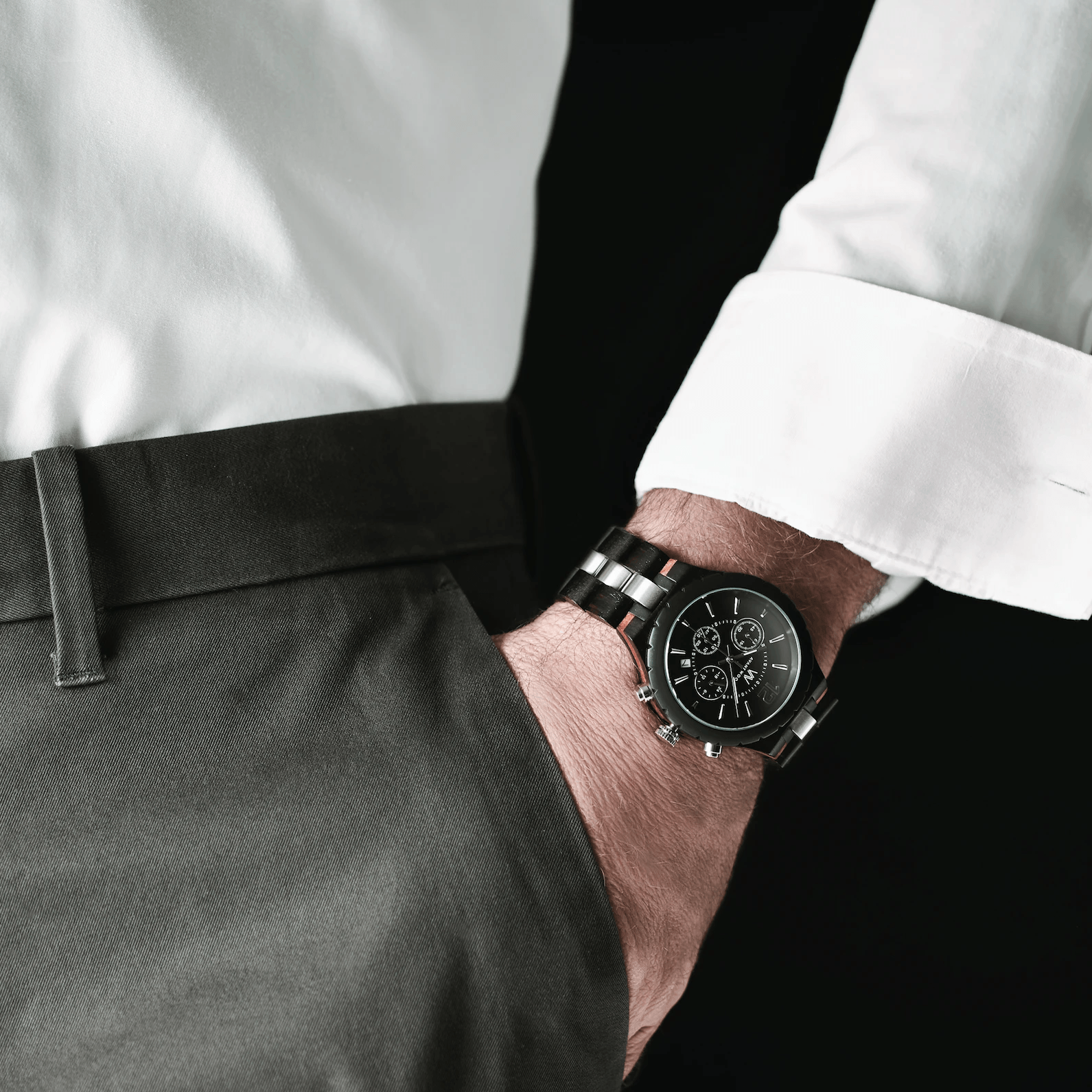 ROYAL CHRONO - OBSIDIAN (43MM) – AVANTWOOD